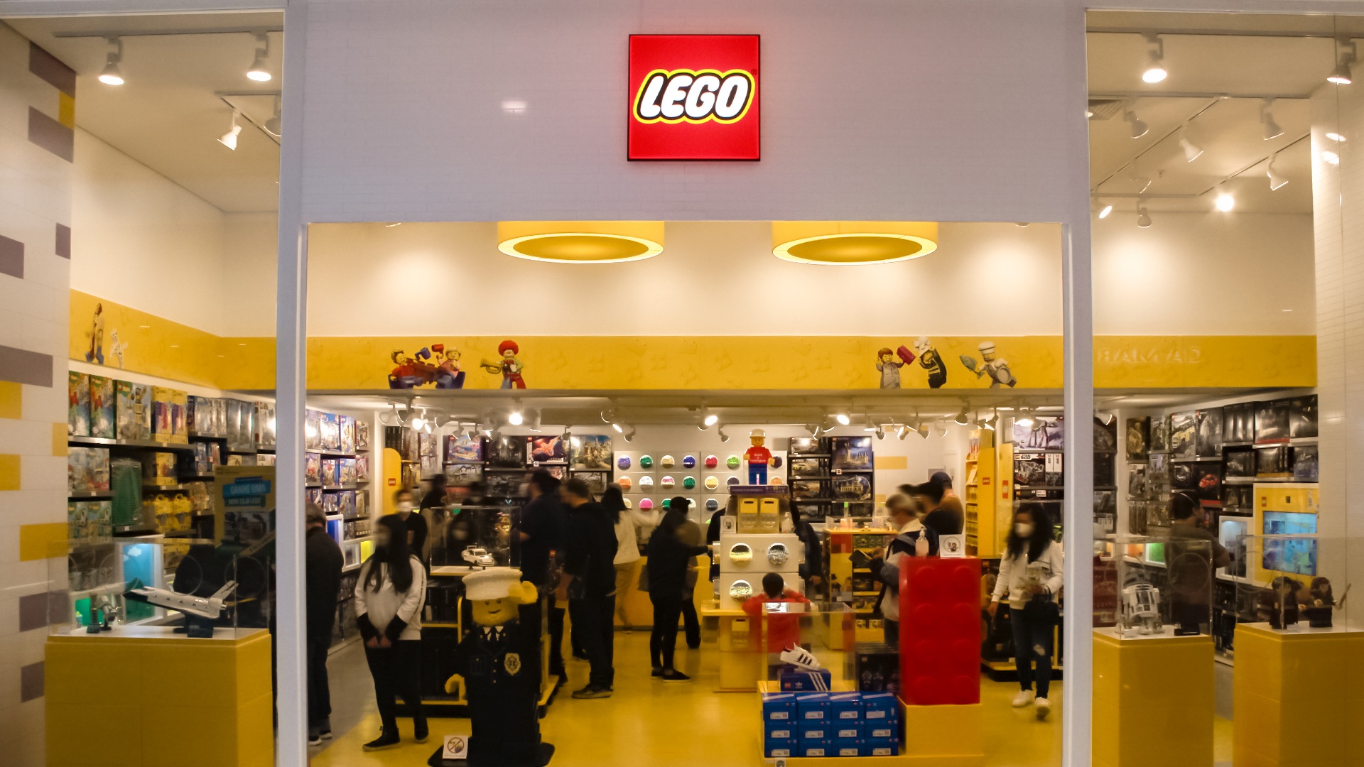 Grupo MCassab e LEGO® inauguram primeira Loja Certificada LEGO® em ...