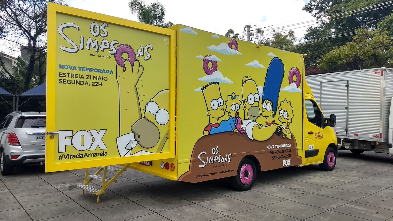 Truck da FOX com “Os Simpsons” roda São Paulo - EP GRUPO | Conteúdo ...